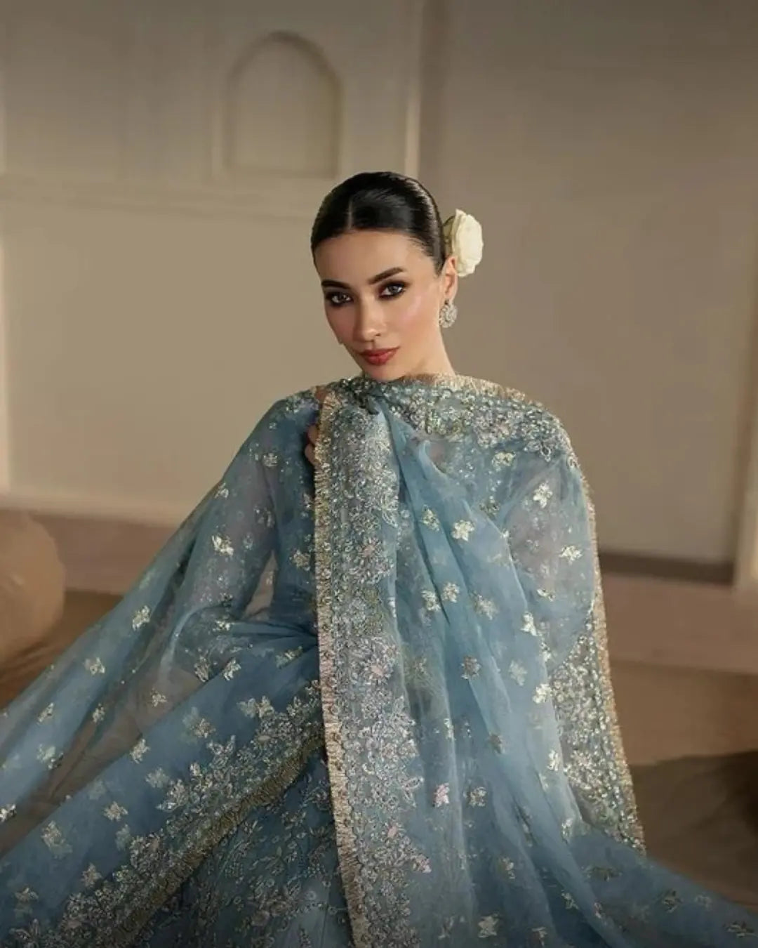 GOWN – EVE Fashion